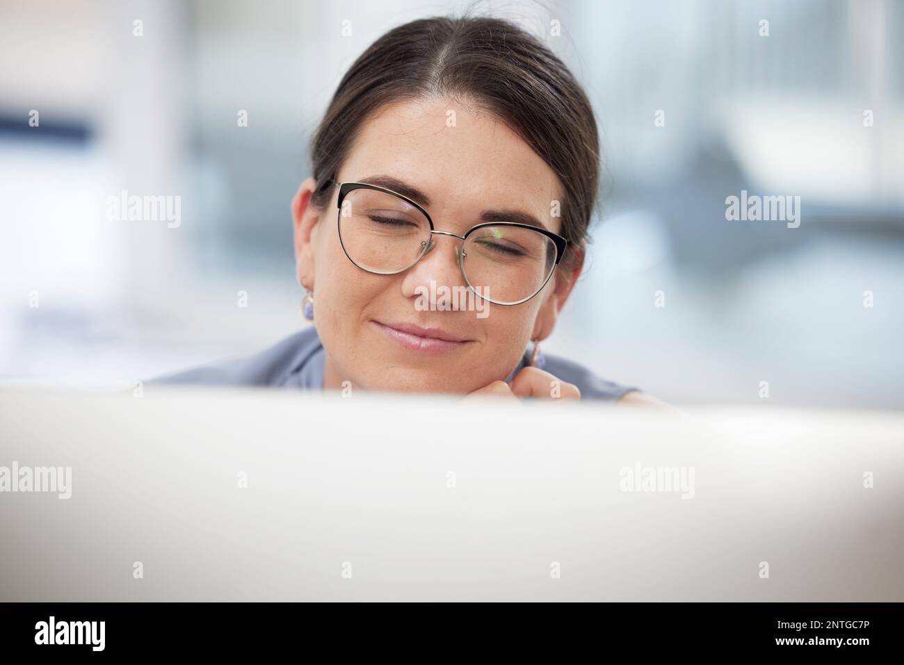 Happy, laptop and business woman thinking, planning and online in ...