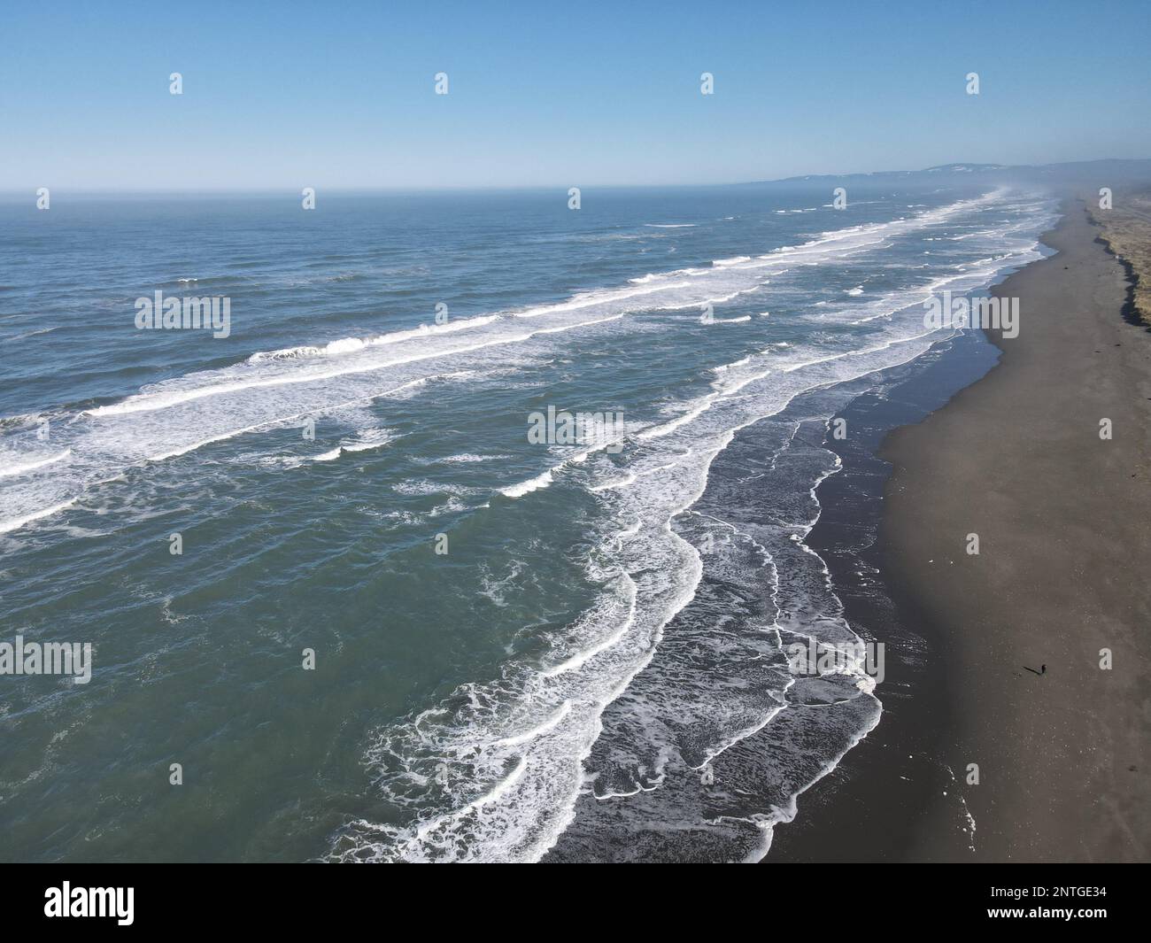 Beautiful aerial above waves rolling hi-res stock photography and ...