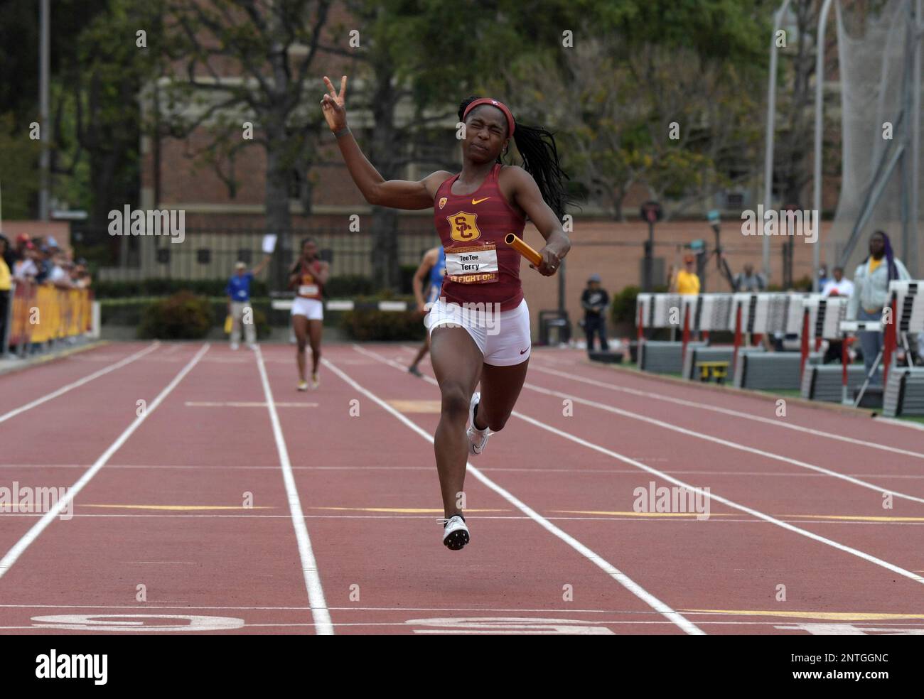 Twanisha Terry aka Tee Tee Terry celebrates with Fight On sign after ...