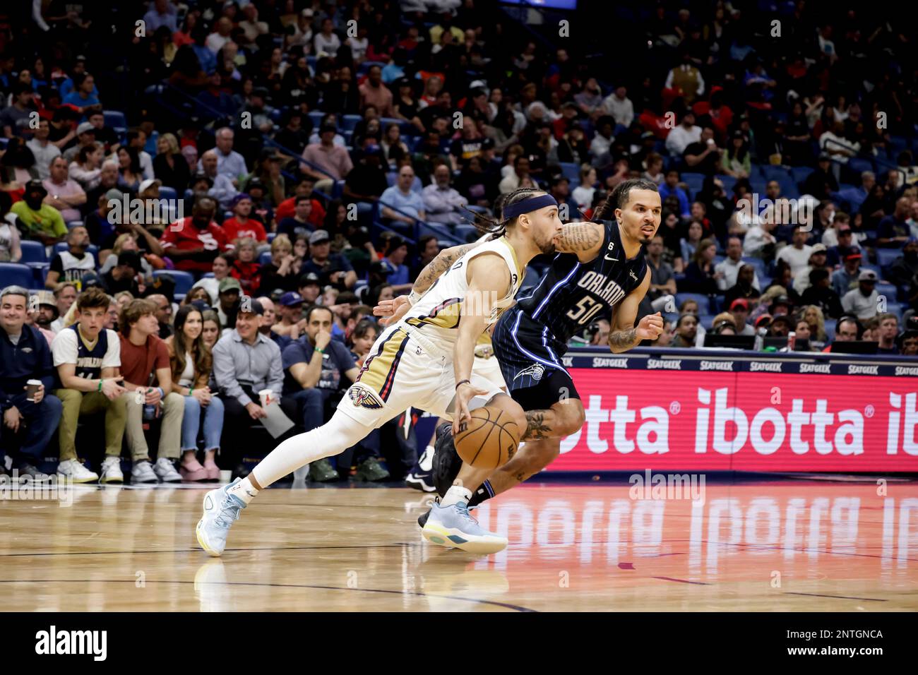 New Orleans Pelicans guard Jose Alvarado (15) drives past Orlando Magic ...
