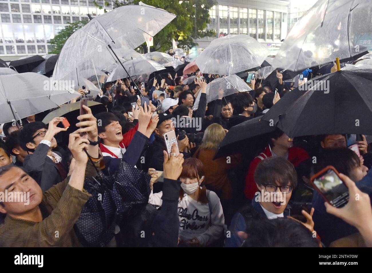 People celebrate a new era Reiwa at the Shibuya Crossing in Shibuya ...