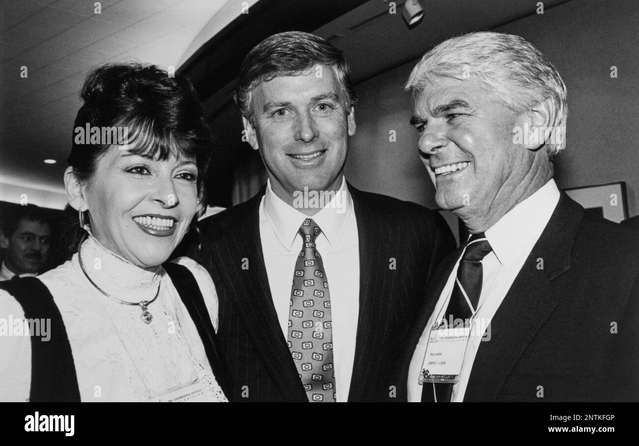 Vice President Dan Quayle, House Republican Conference Chairman Rep ...