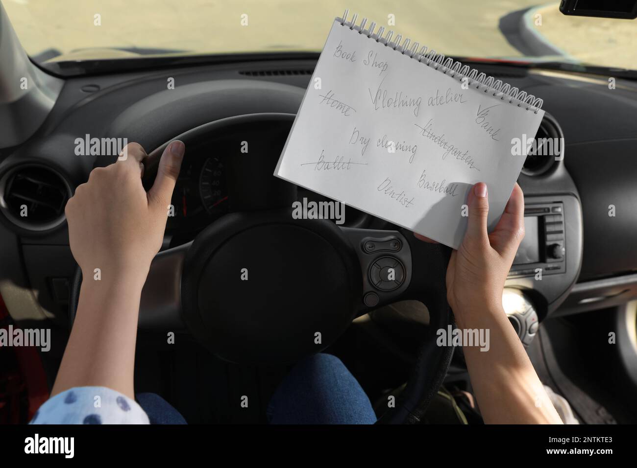 Overload vehicle hi-res stock photography and images - Alamy