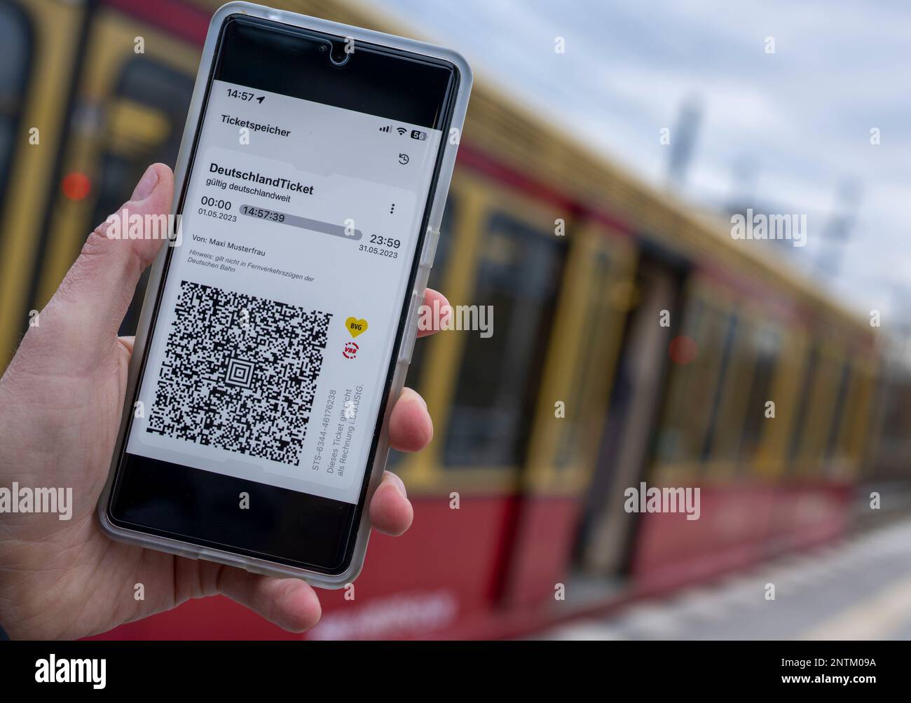Berlin, Germany. 27th Feb, 2023. On the display of a smartphone, the QR ...