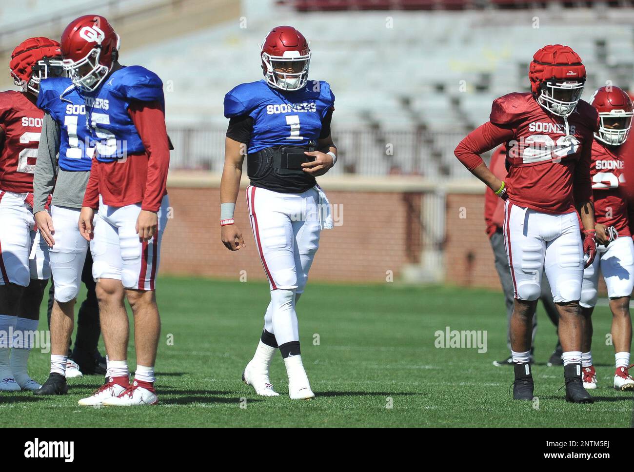 Ap exchange hi-res stock photography and images - Alamy