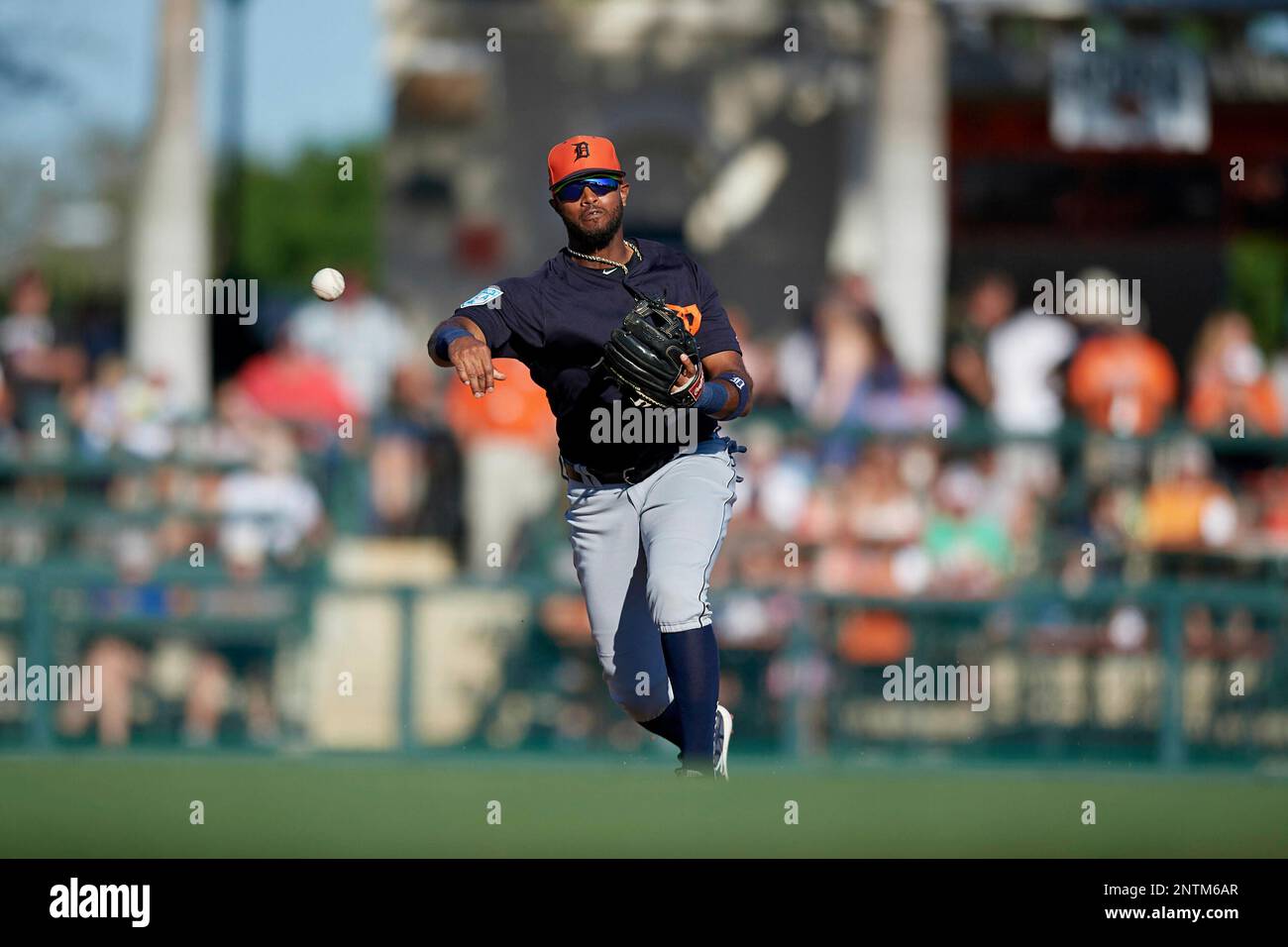 Detroit Tigers shortstop Willi Castro (49) throws to first base during ...