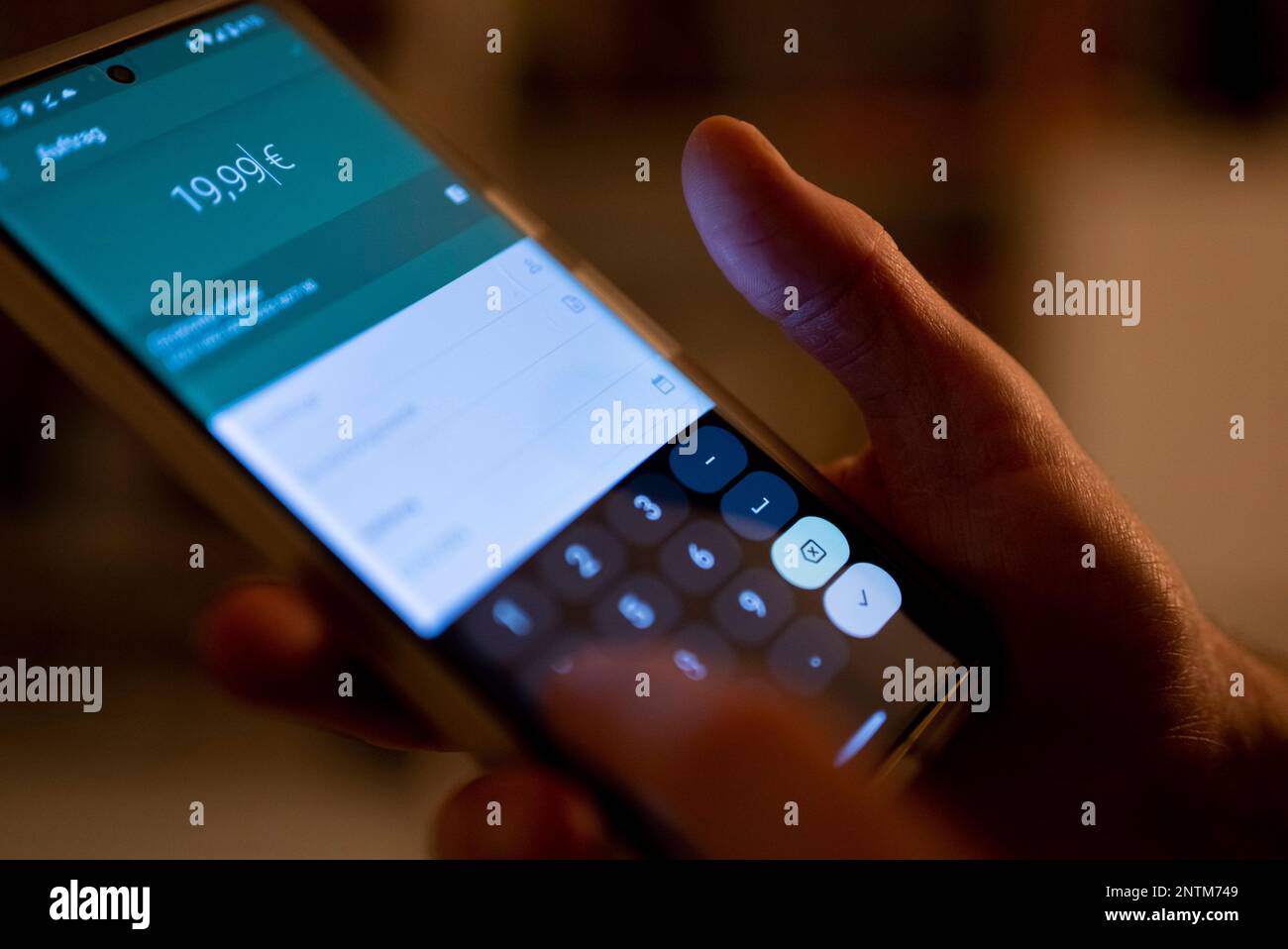 Open banking app hi-res stock photography and images - Alamy