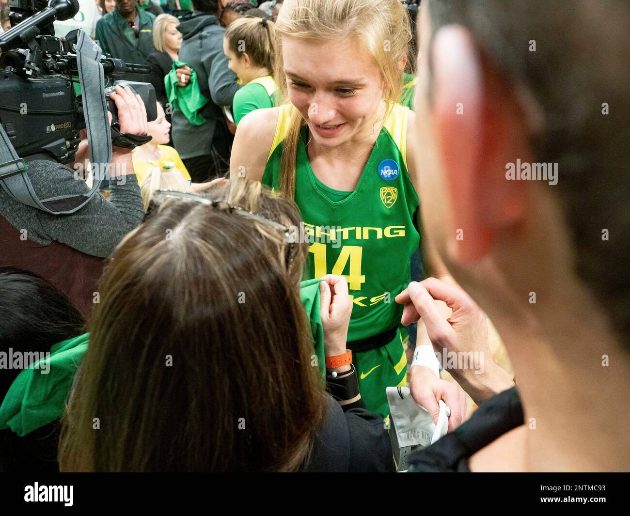 PORTLAND, OR - MARCH 31: Oregon Ducks forward Lydia Giomi (14) reacts ...