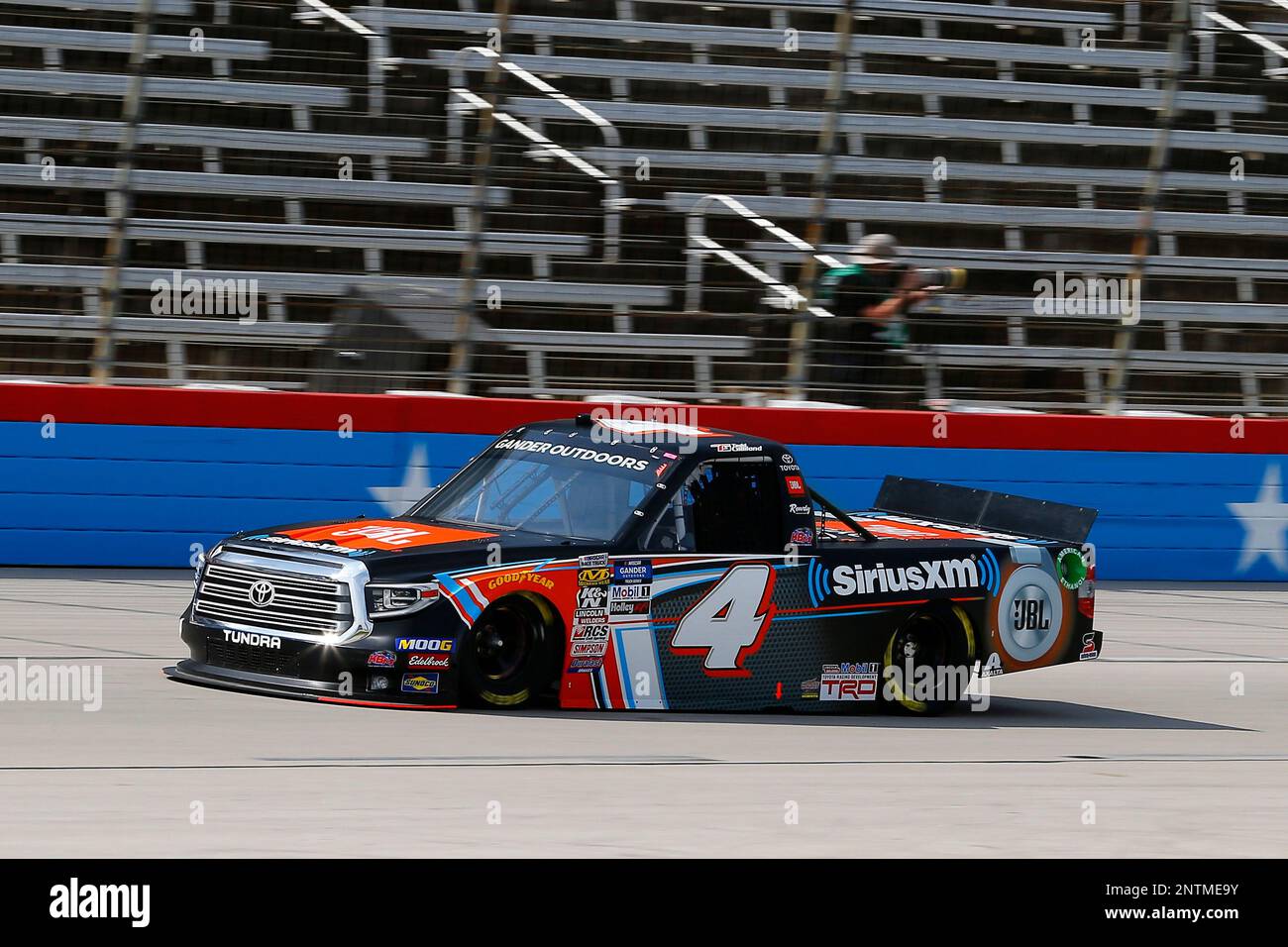 #4: Todd Gilliland, Kyle Busch Motorsports, Toyota Tundra JBL/SiriusXM ...