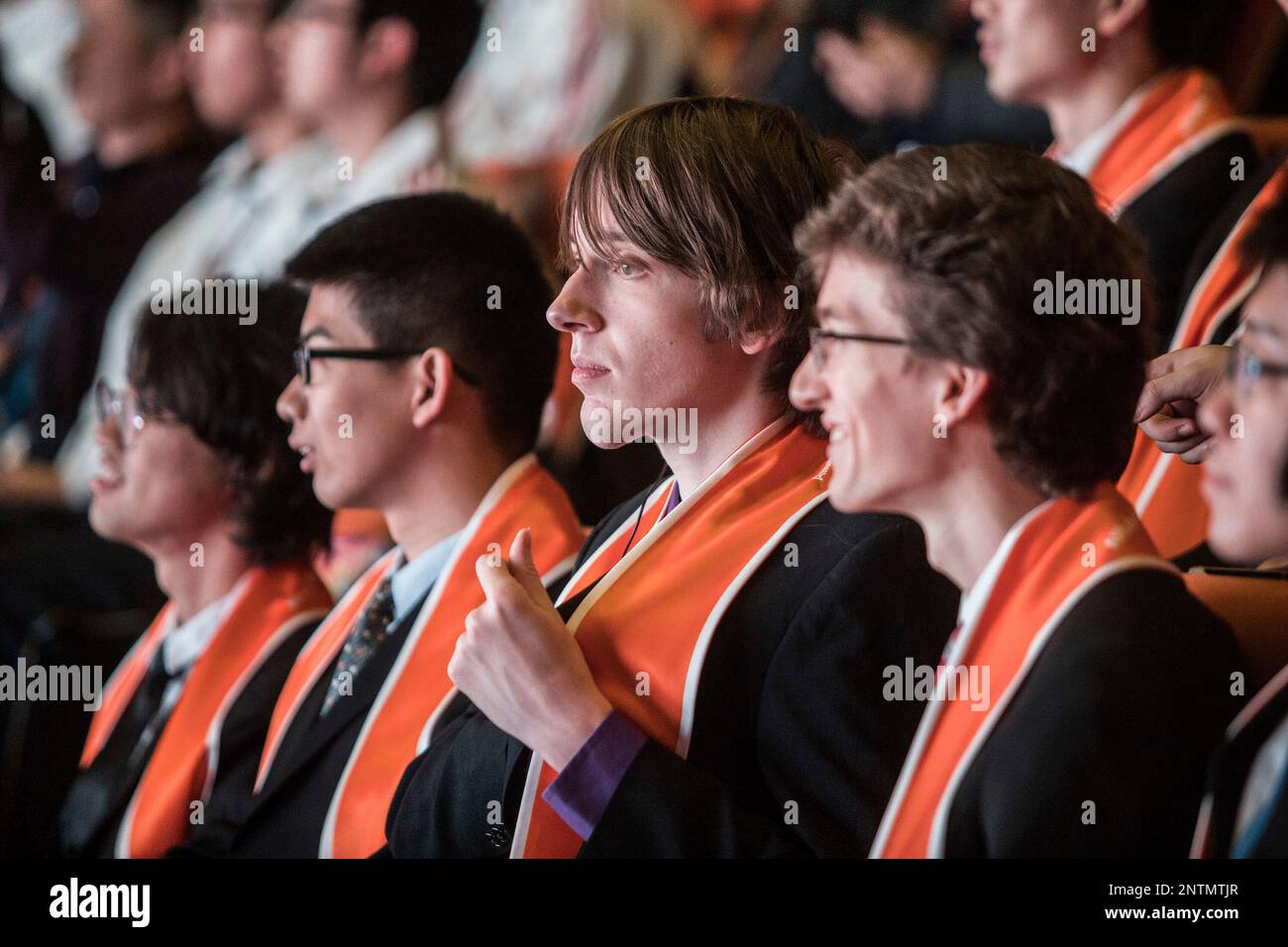 Winners of Alibaba Global Mathematics Competition pose for photos in ...
