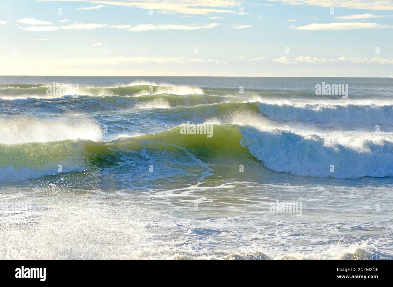 Eastern ocean hi-res stock photography and images - Alamy
