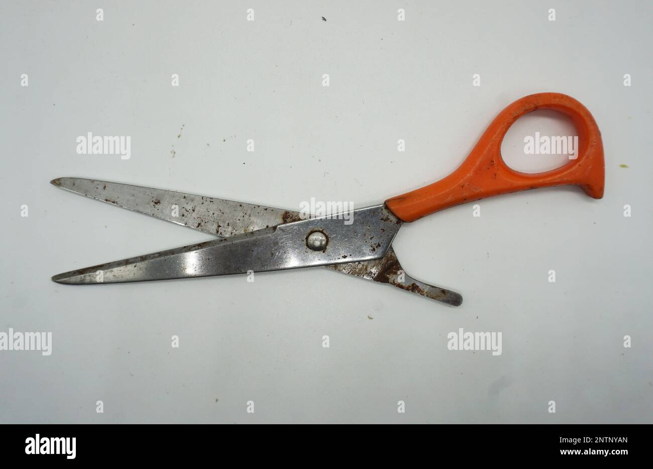 Scissors shadow wall hi-res stock photography and images - Alamy