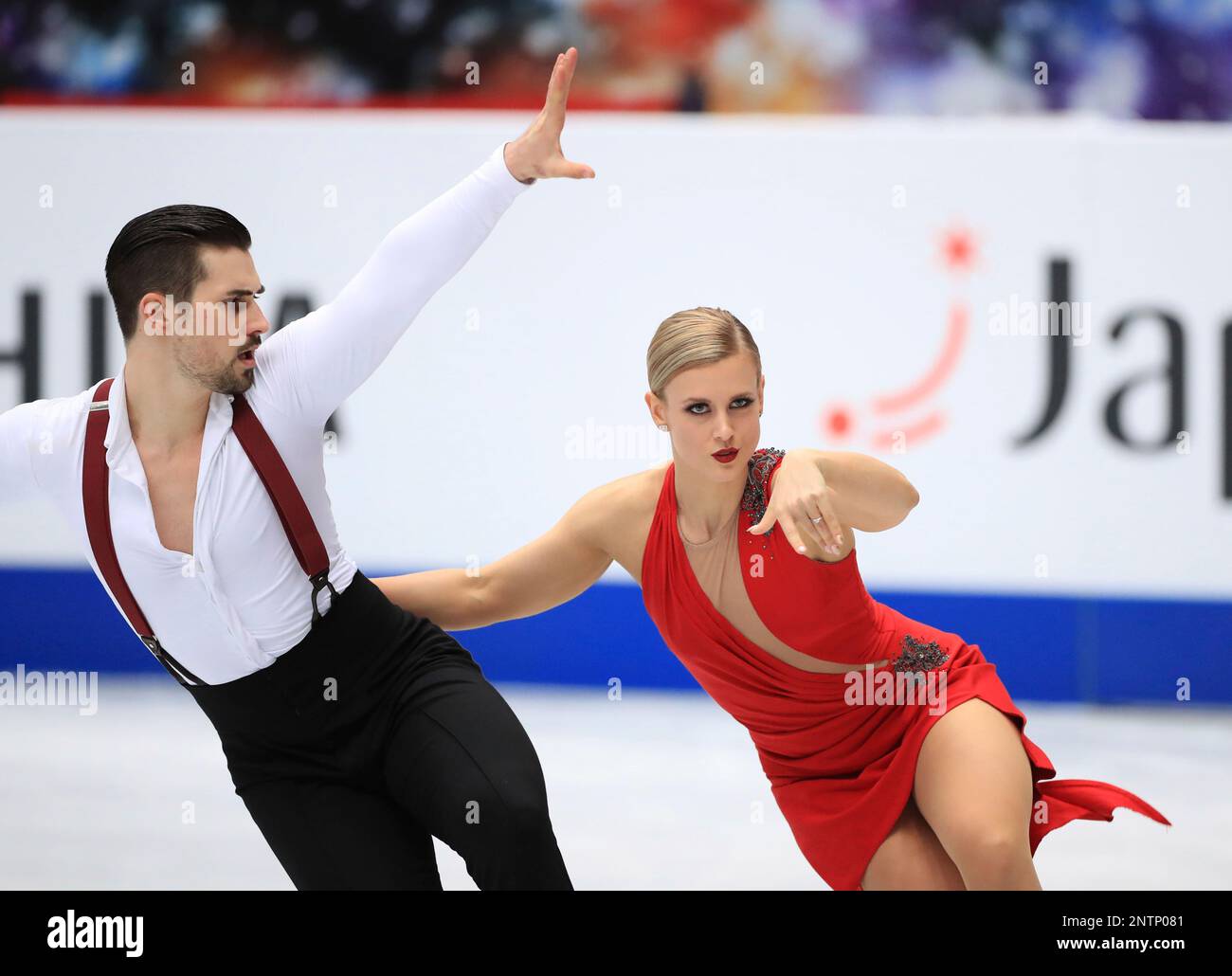 U.S. Madison HUBBELL and Zachary DONOHUE perform during Ice Dance ...