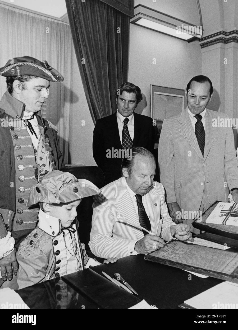 Winston Churchill III (grandson) member but Pa Williamsburg with Rep ...