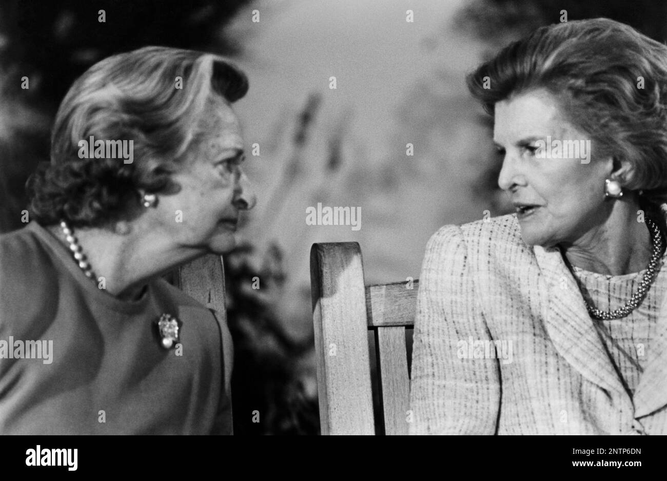 Former First Lady Claudia Alta "Lady Bird" Johnson and First Lady ...