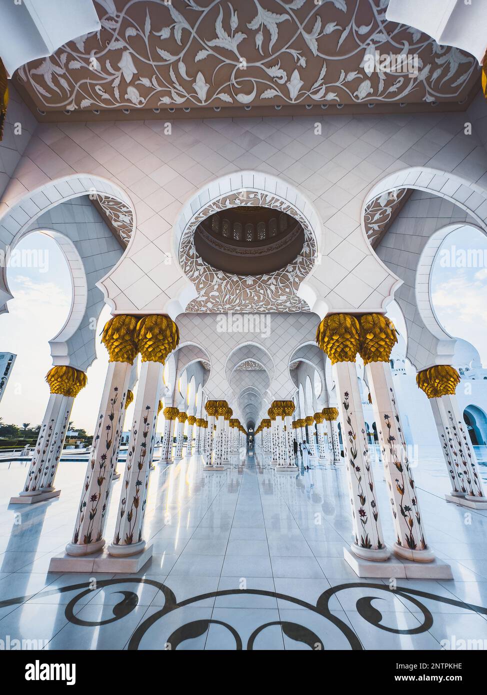 Sheikh Zayed Grand Mosque hallway corridor during sunset, in Abu Dhabi ...