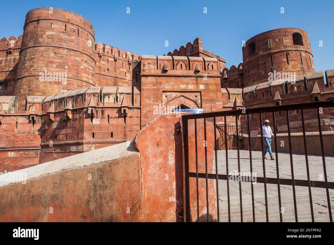Main gate of Agra Fort, UNESCO World Heritage site, Agra, India Stock ...