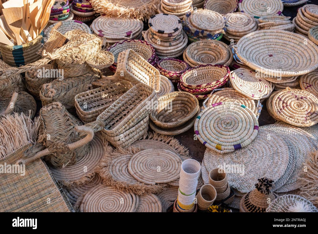 straw objects in a market in a souk in marrakech Stock Photo - Alamy