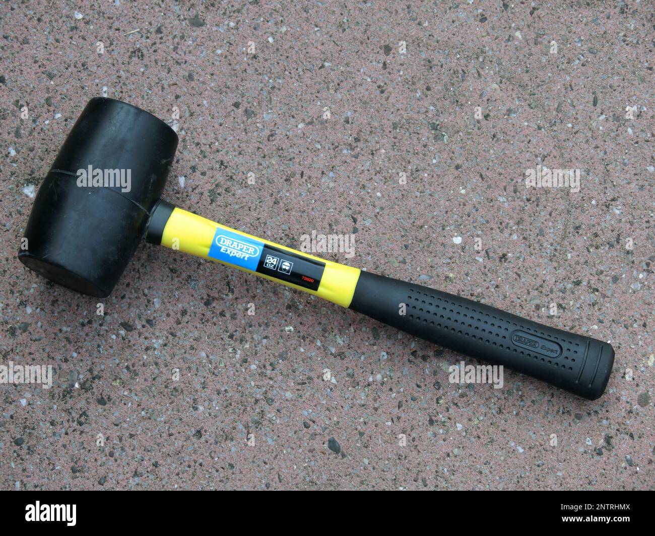 Draper expert hi-res stock photography and images - Alamy