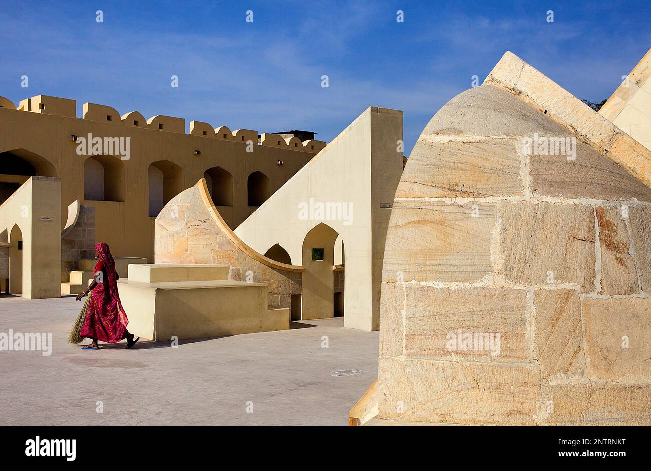Zodiac Instruments, in Jantar Mantar Observatory,Jaipur, Rajasthan ...