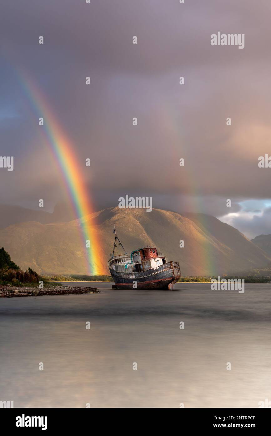Corpach shipwreck under Ben Nevis with stunning double rainbow and ...