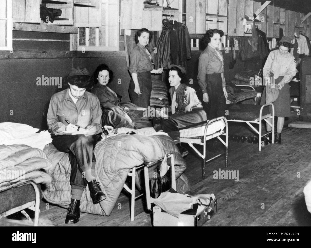 Ww2 army barracks hi-res stock photography and images - Alamy