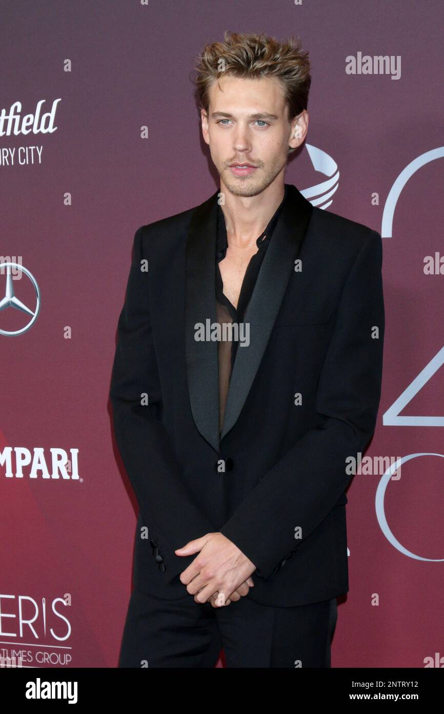 LOS ANGELES - FEB 27: Austin Butler at the 25th Costume Designer Guild ...