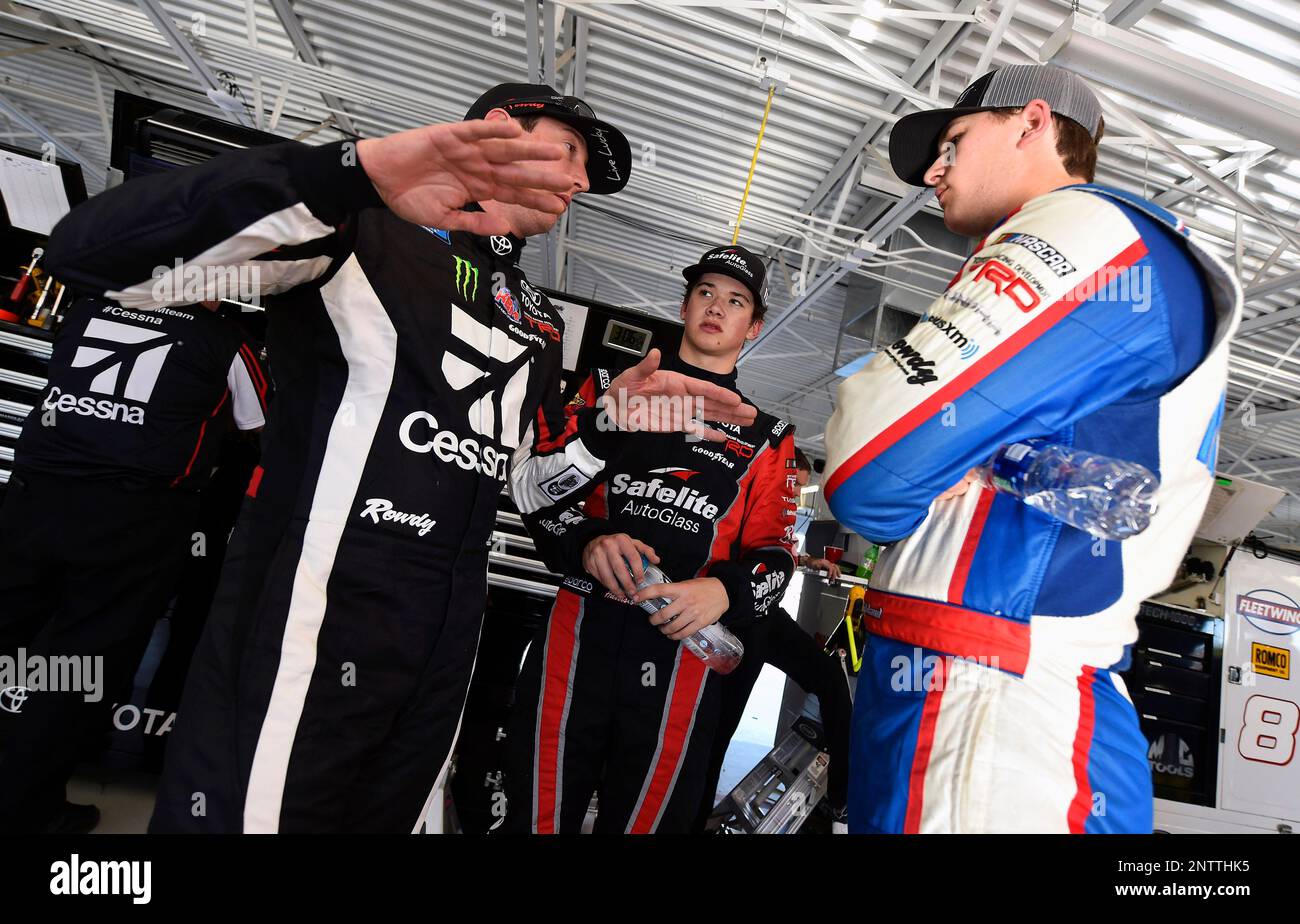 #51: Kyle Busch, Kyle Busch Motorsports, Toyota Tundra Cessna, #18 ...