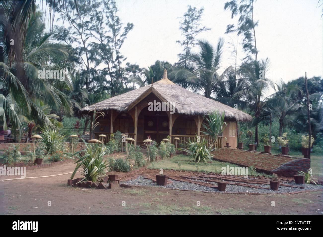 Bangalow, House in Moti Daman, Dadra & Nagar Haveli, India Stock Photo ...