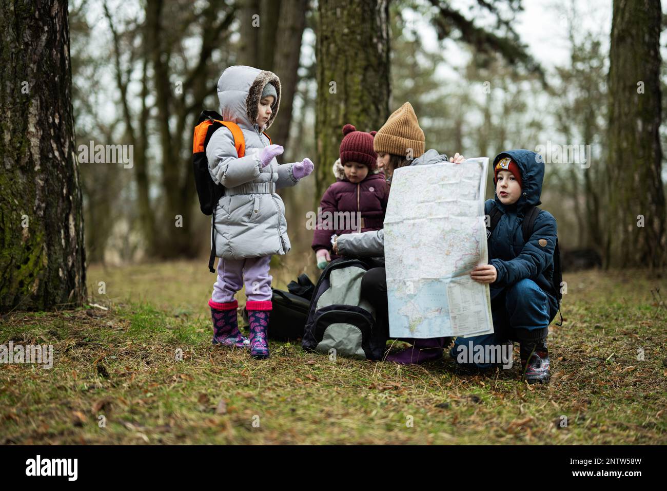 Children walking map hi-res stock photography and images - Alamy