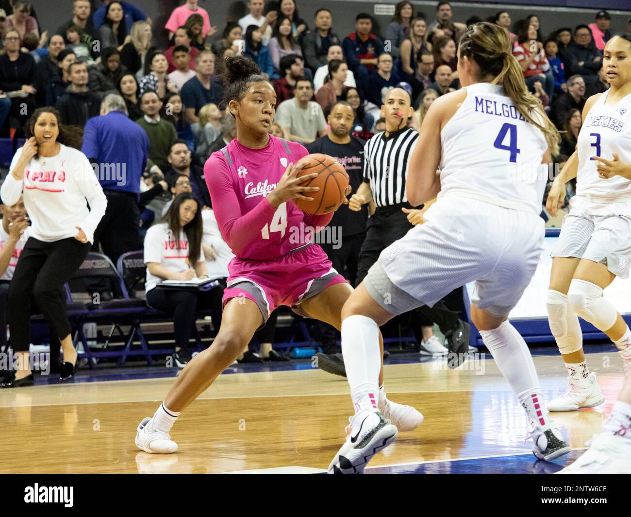SEATTLE, WA - MARCH 01: California Golden Bears guard Kianna Smith (14 ...