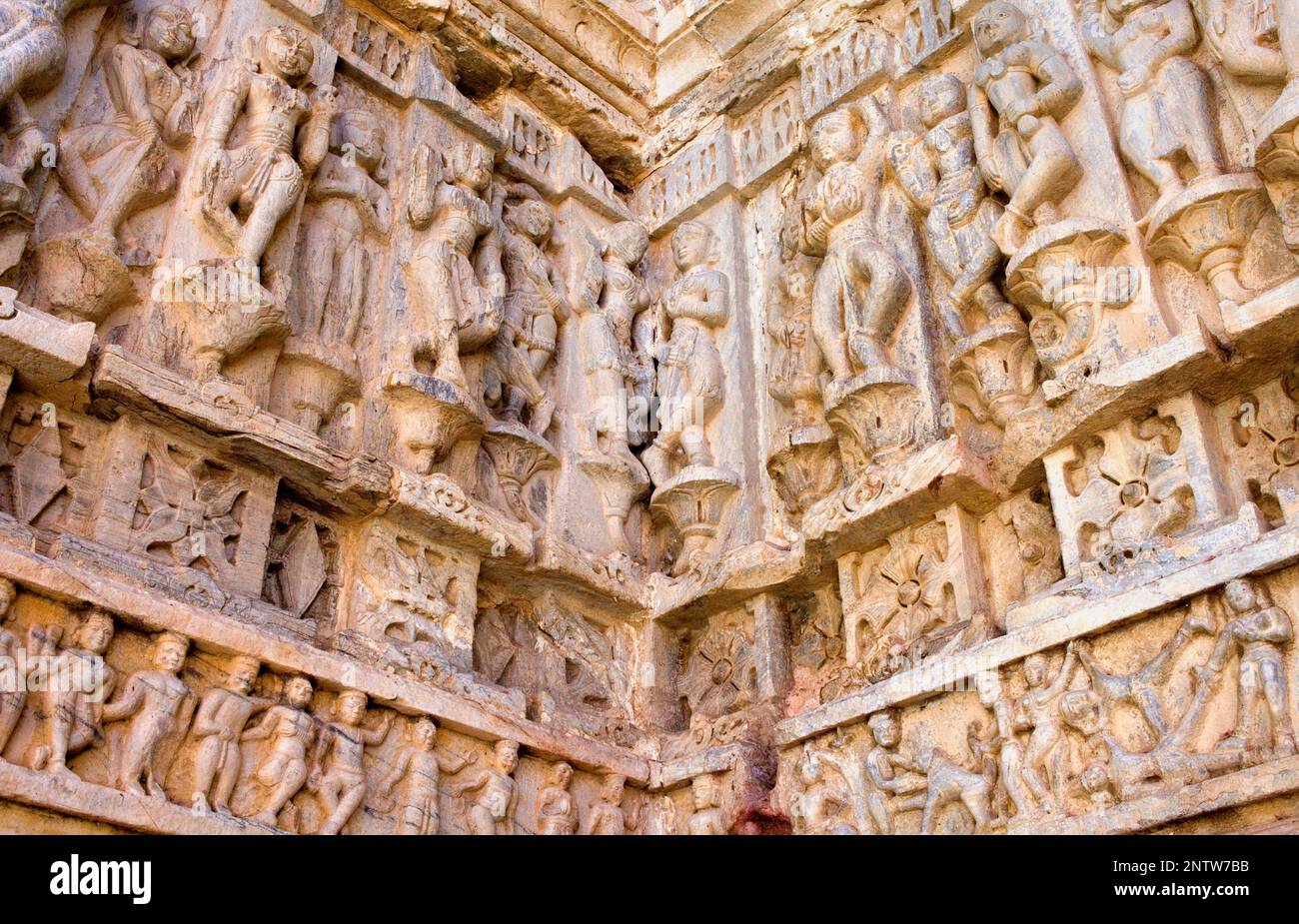 Detail,relief on the exterior wall of the Jagdish Temple,Udaipur ...