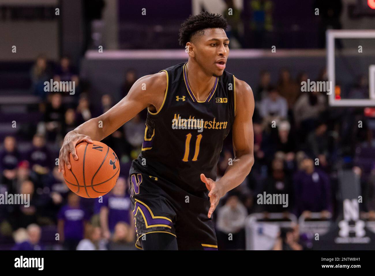 EVANSTON, IL - FEBRUARY 28: Northwestern Wildcats guard Anthony Gaines ...