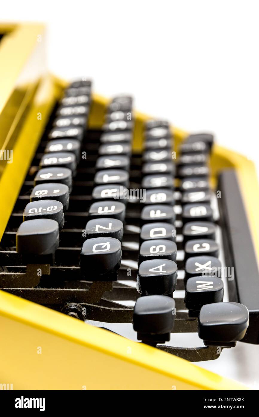 Typewriter keyboard close up shot hi-res stock photography and images ...
