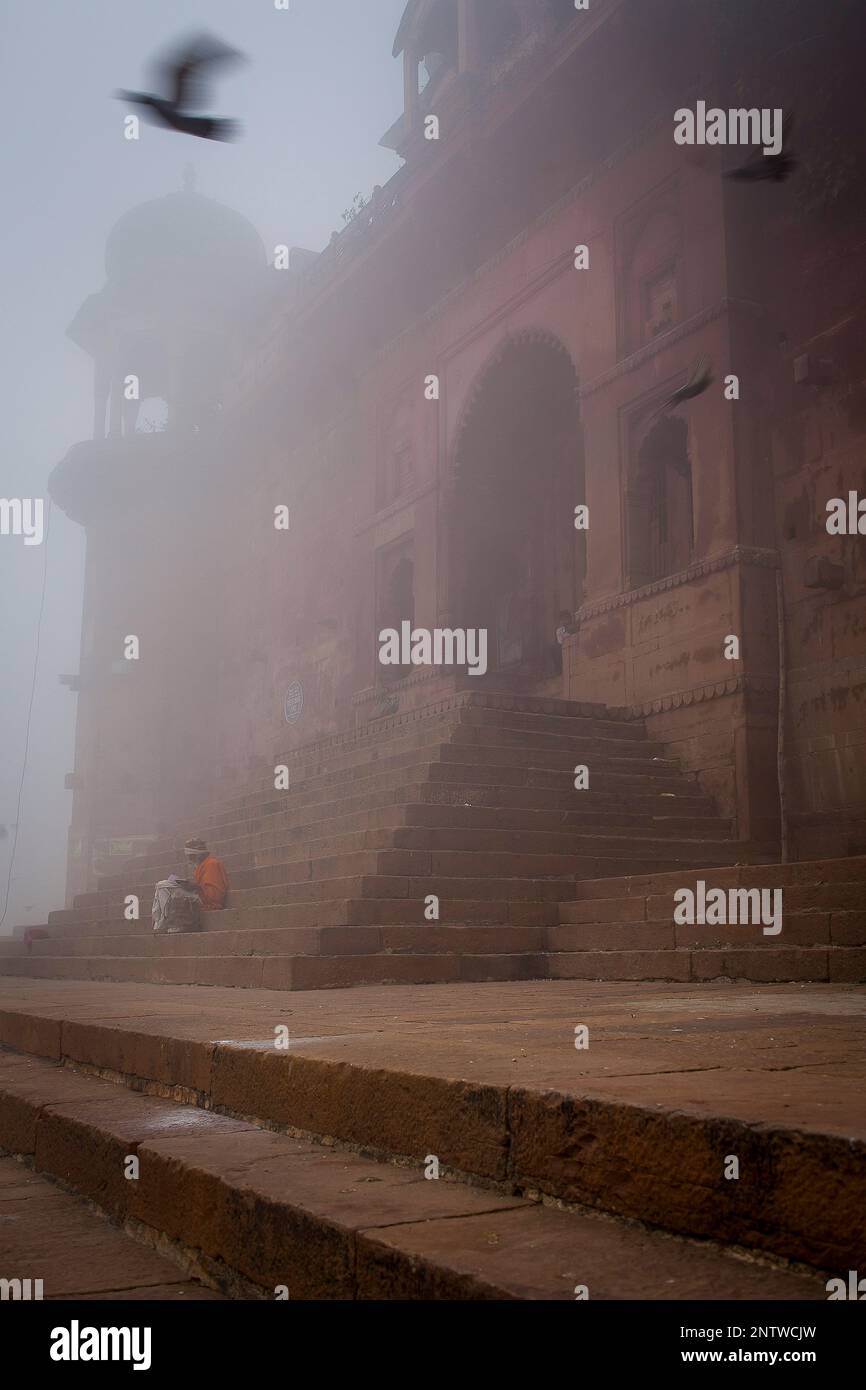 Chet Singh ghat, in Ganges river, Varanasi, Uttar Pradesh, India Stock ...