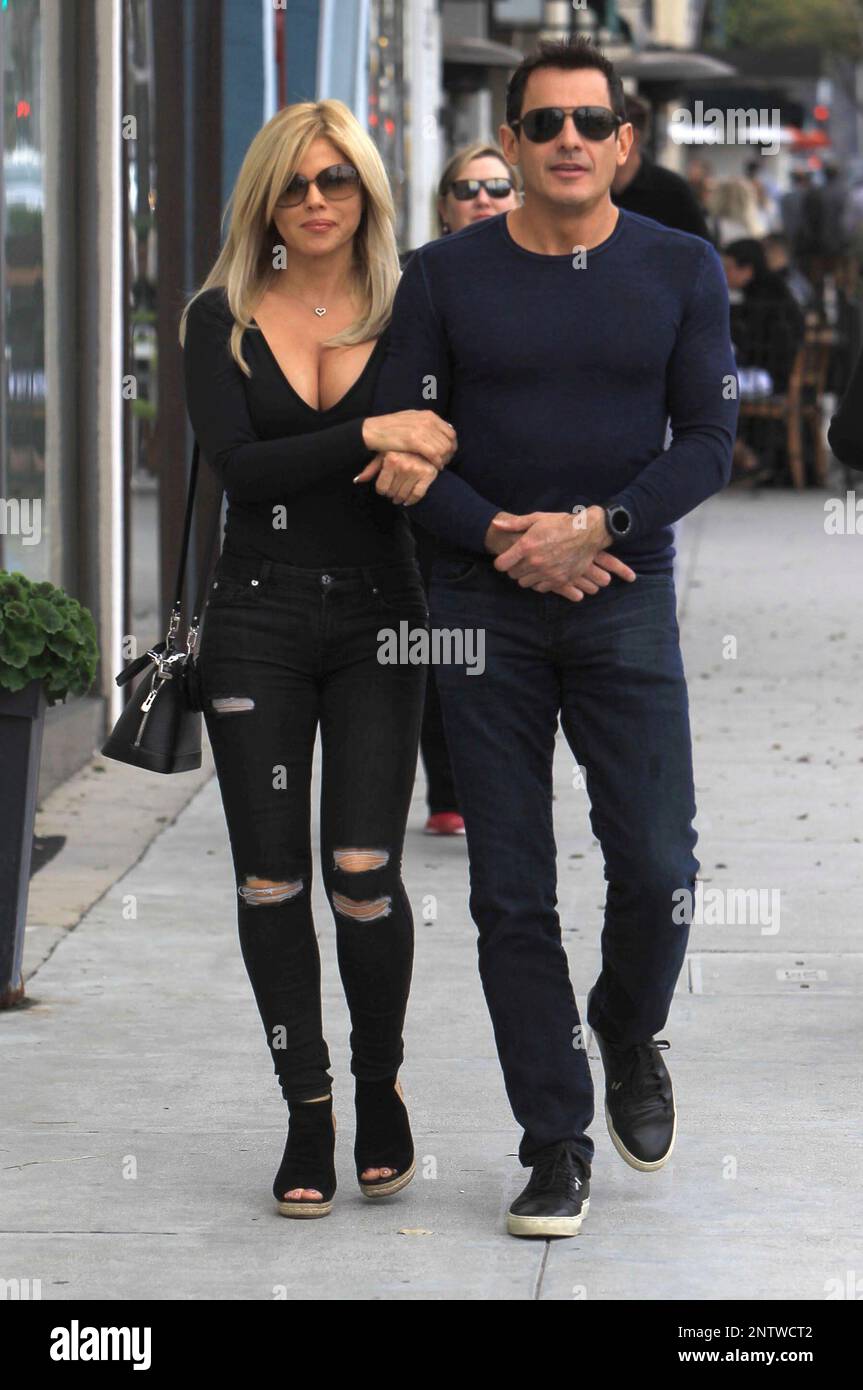 Photo by: zz/STRF/STAR MAX/IPx 2019 2/26/19 Donna D'Errico and Donald ...