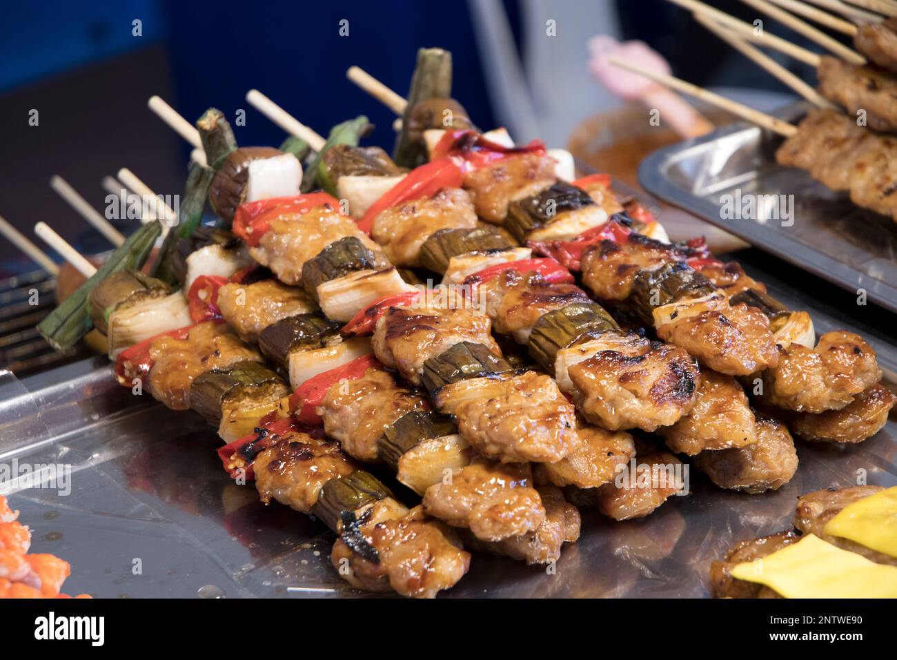 Grill skew hi-res stock photography and images - Alamy