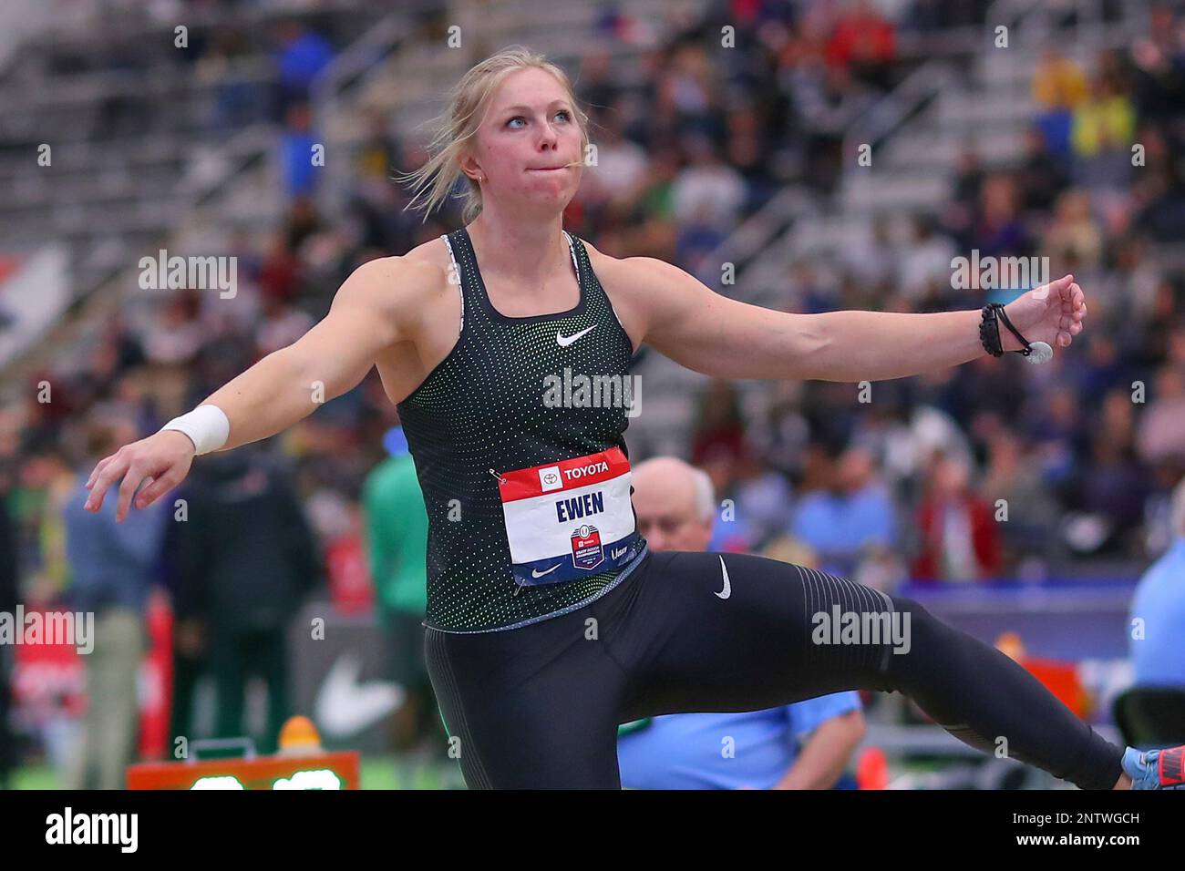 Magdalyn Ewen competes in the shot put final during the USA Indoor ...