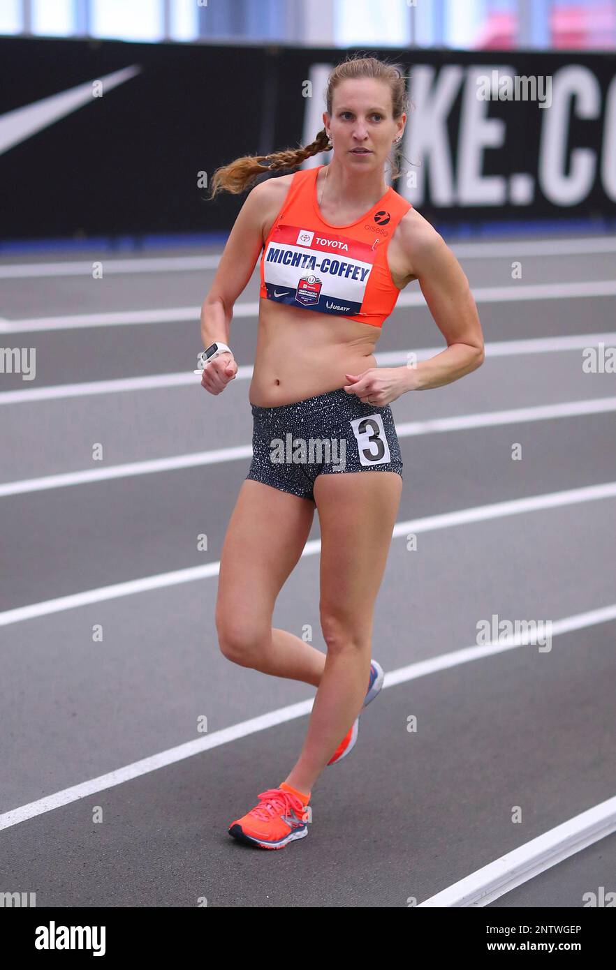 Maria Michta-Coffey competes during the 3000 yard race walk during the ...