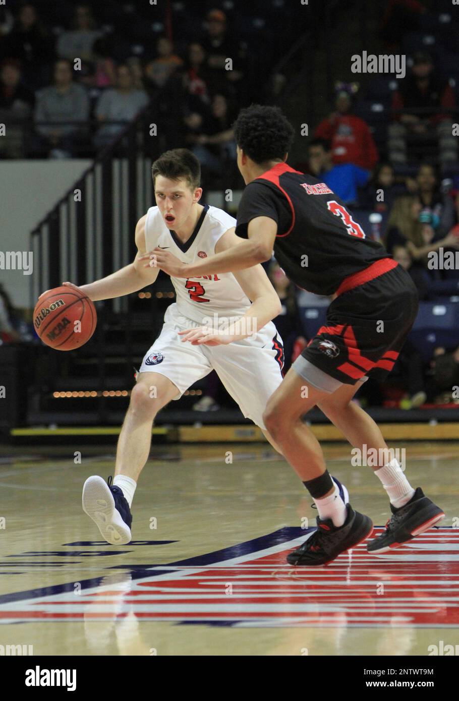 NASHVILLE, TN - FEBRUARY 23: Belmont Bruins guard Grayson Murphy (2 ...