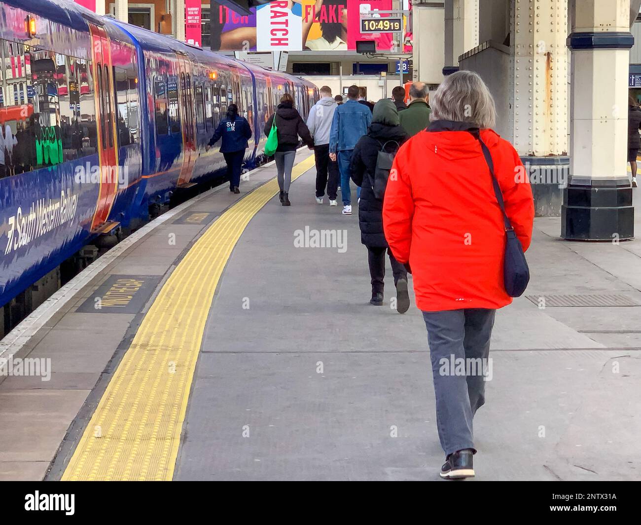 Waterloo, London, UK. 27th February, 2023. Passengers at Waterloo ...