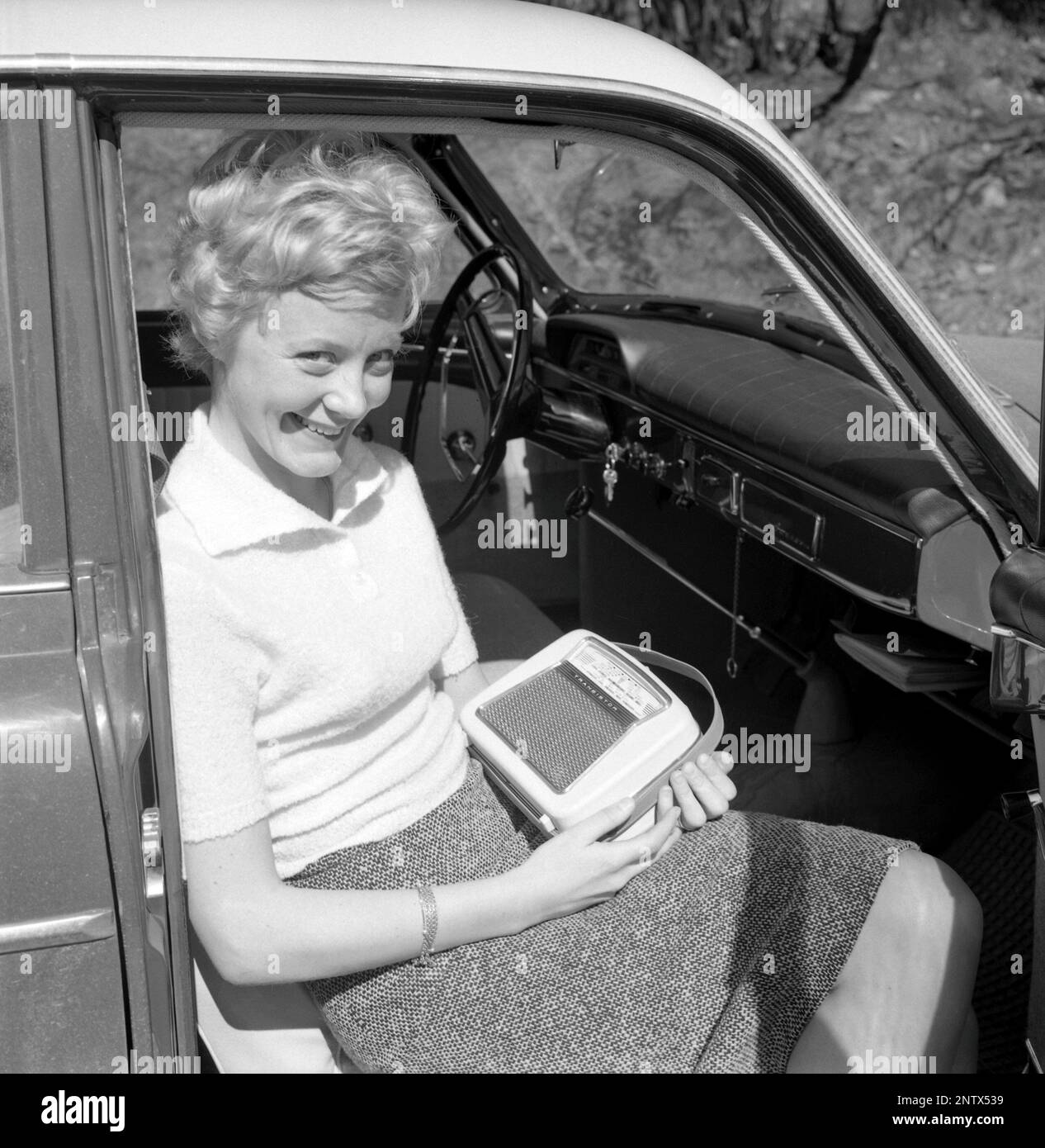 Portable radio 60s hi-res stock photography and images - Alamy