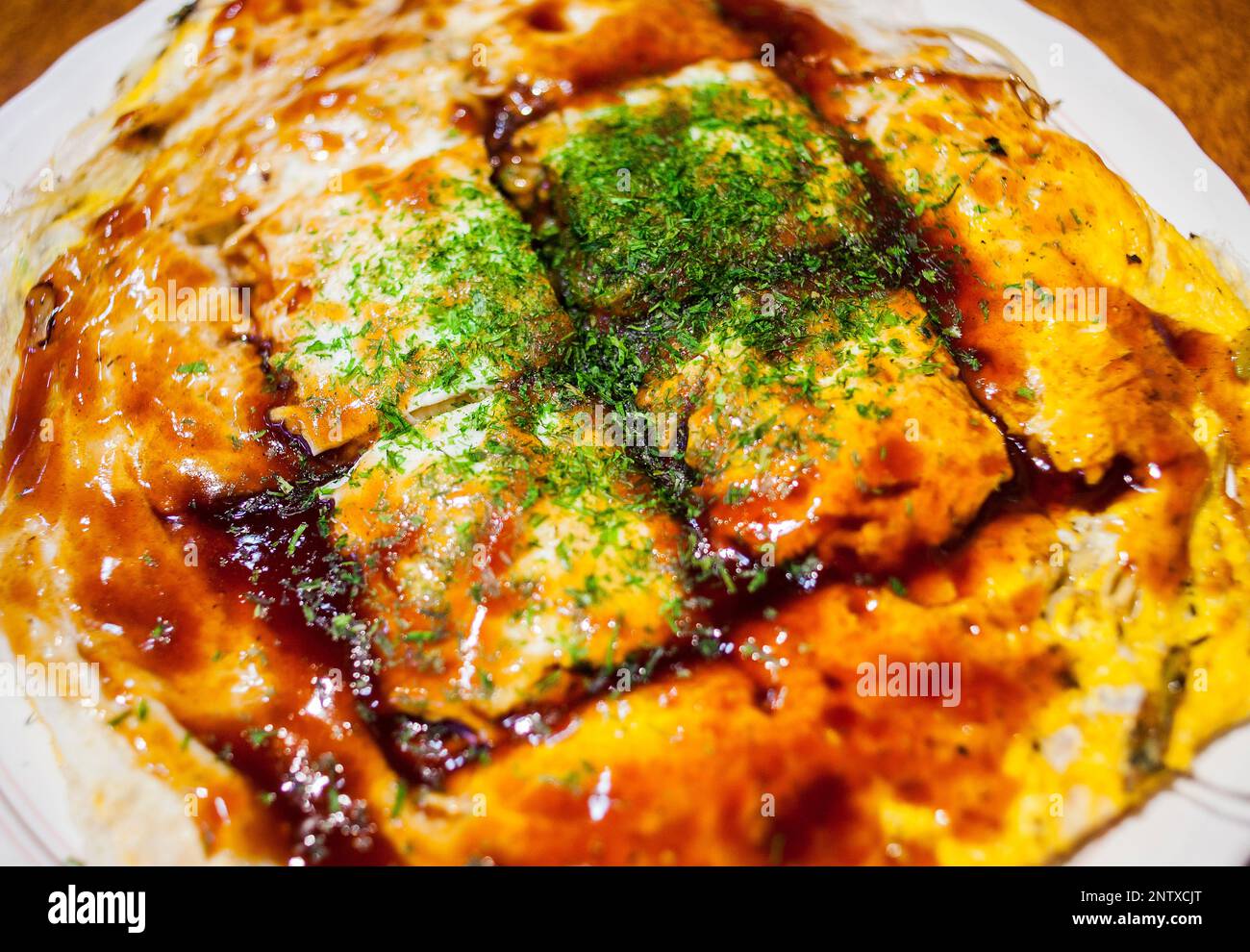 Traditional hiroshima style okonomiyaki restaurant hi-res stock ...