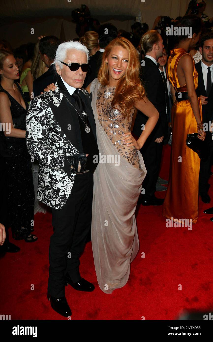 Photo by: XPX/STAR MAX/IPx 2019 5/2/11 Karl Lagerfeld and Blake Lively ...