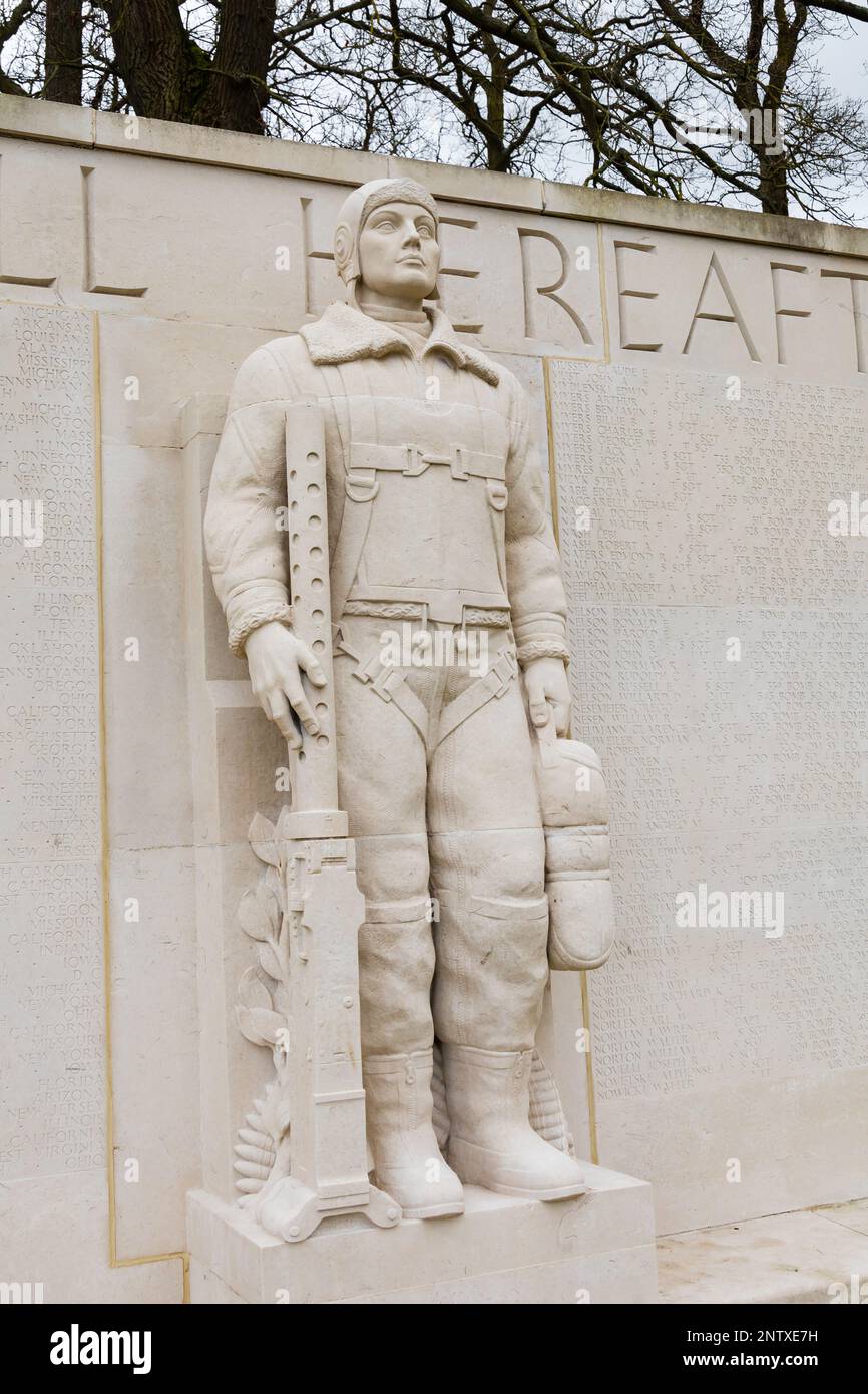 Carved stone statue of an Airman of the USAAF on the Walls of the ...