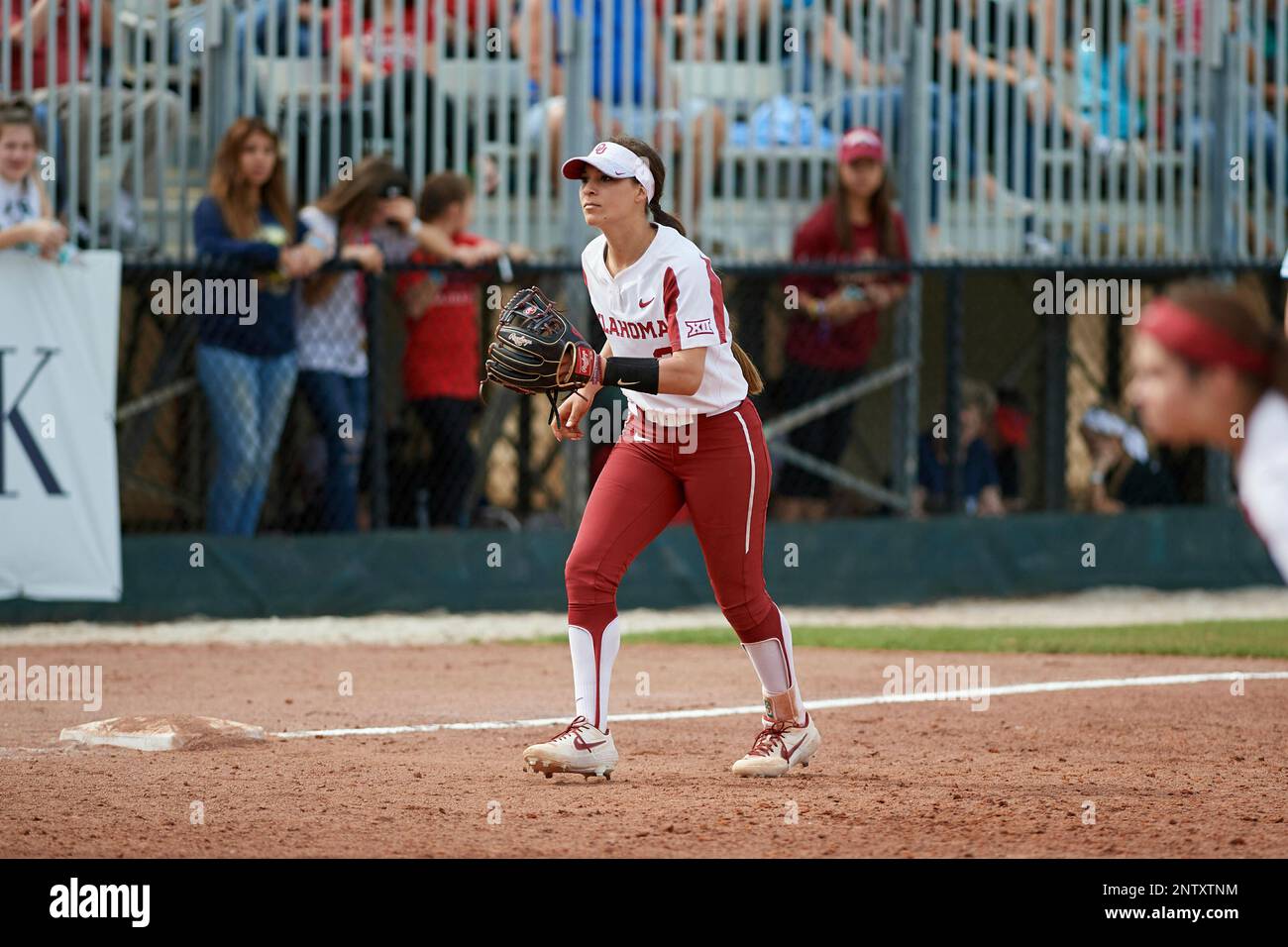Oklahoma Sooners third baseman Sydney Romero (2) during a game against ...