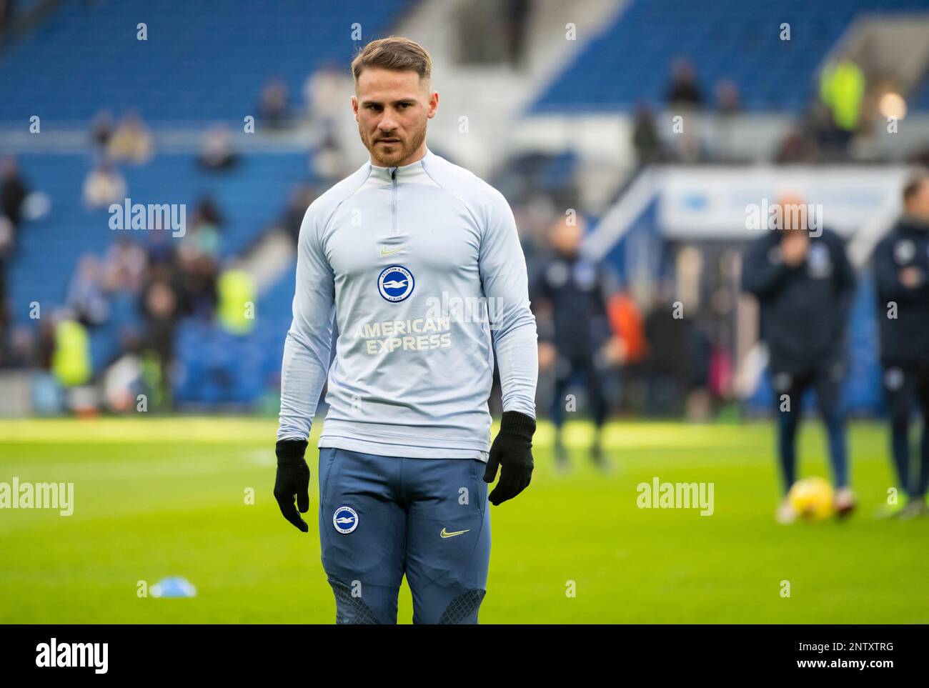Alexis mac allister brighton and hove albion fc premiership team hi-res stock photography and ...