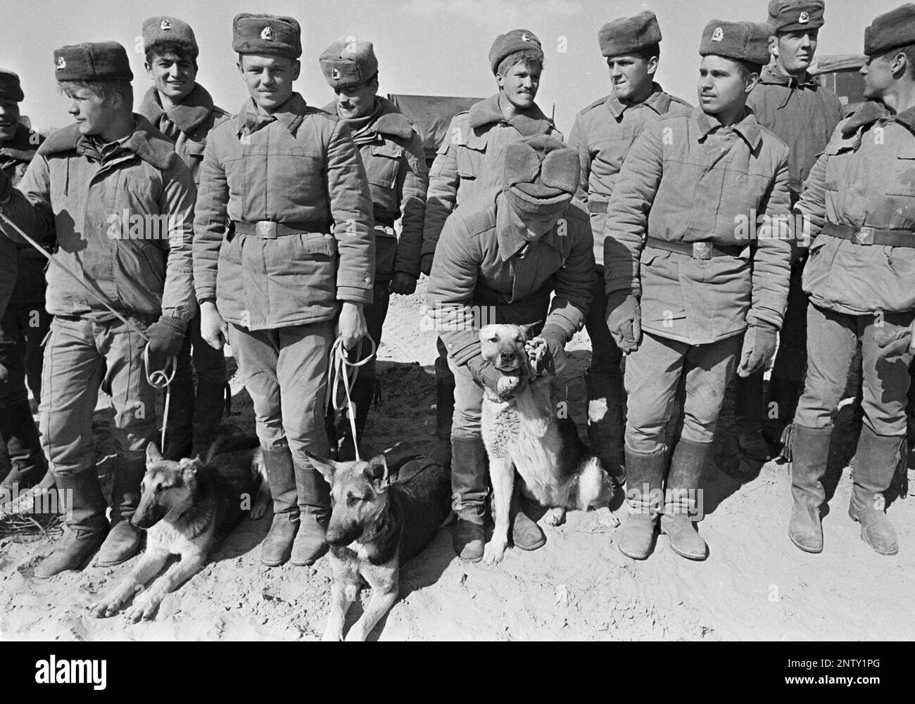 In this photo taken on Feb. 15, 1989, Soviet Army soldiers with their ...