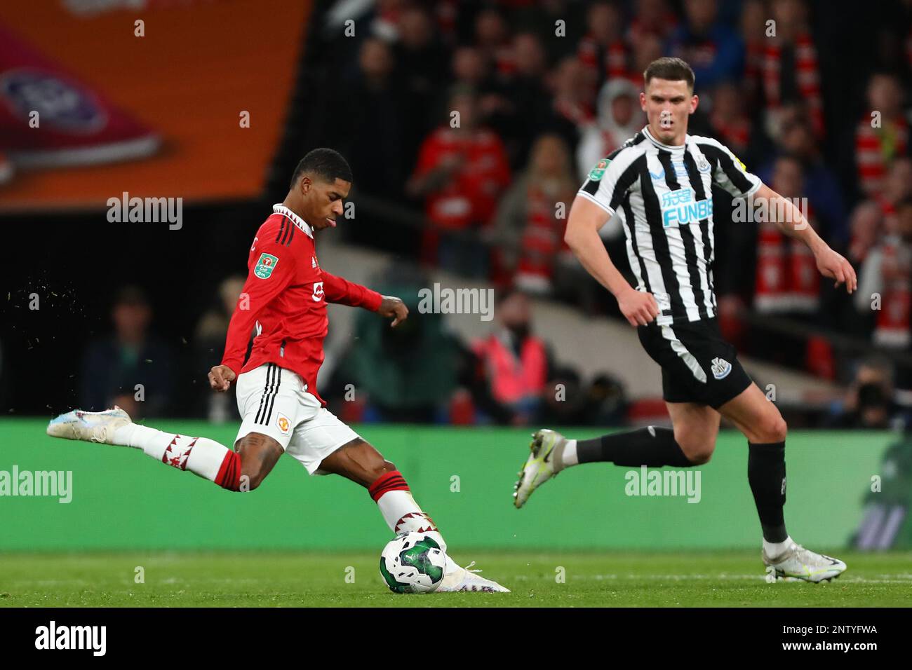 Marcus Rashford of Manchester United shoots at goal - Manchester United ...