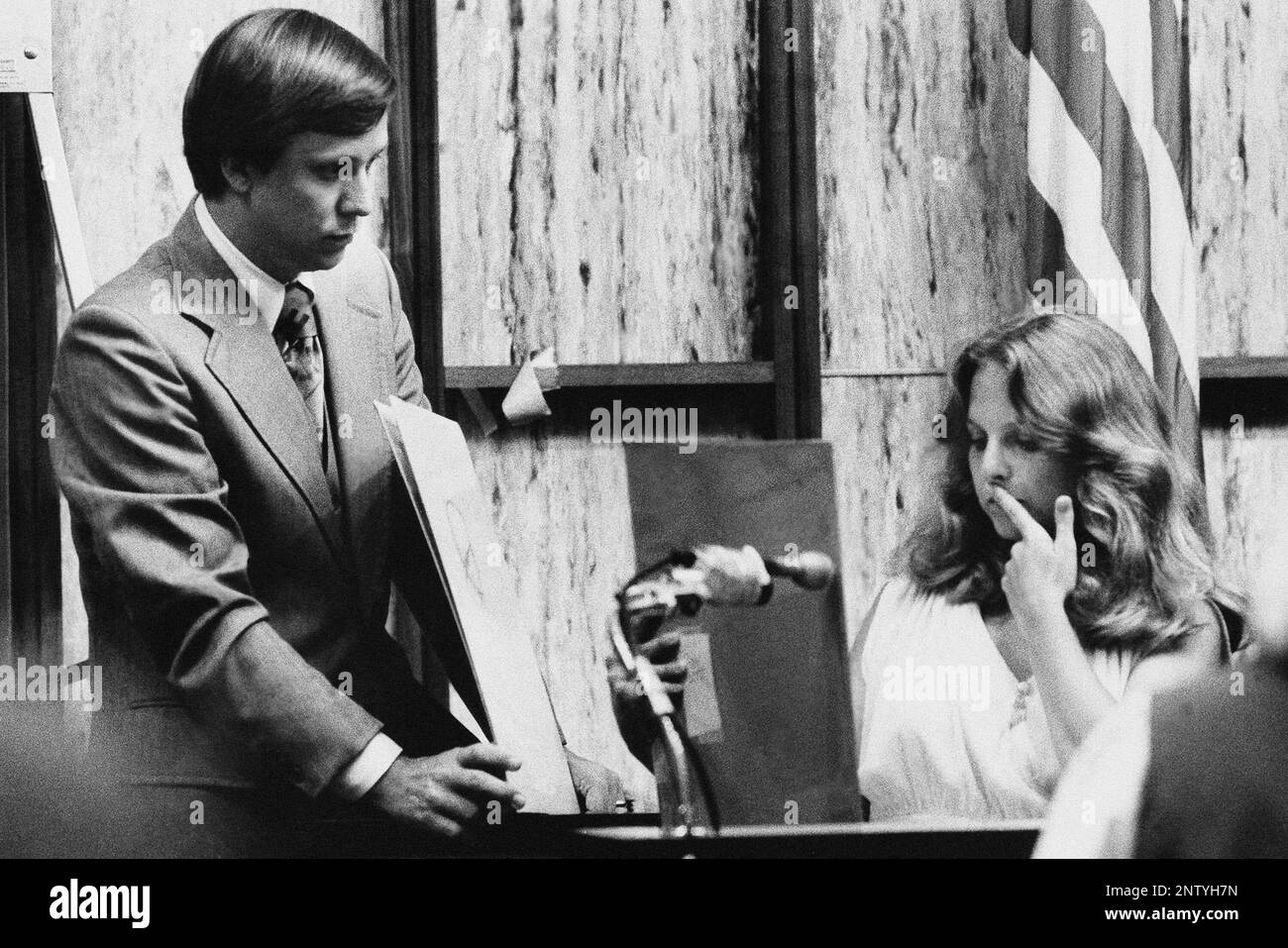 FILE - In this July 18, 1979 file photo, Nita Jane Neary, right, looks ...